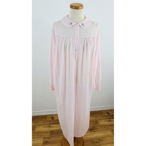 vassarette | Intimates & Sleepwear | Vintage Vassarette Hollywood ...